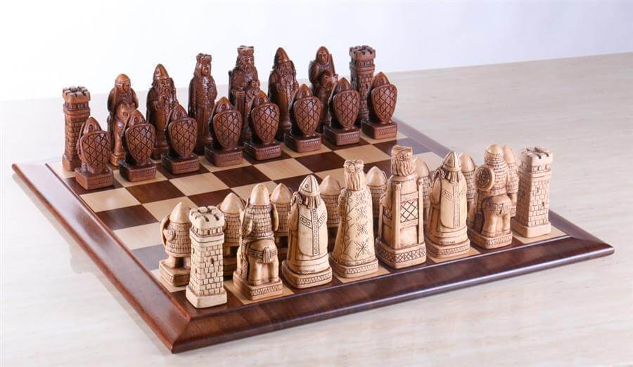 The Game of Thrones Chess Set Review - MrsCheckmate